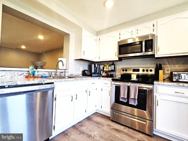 6902 Villa Del Rey Court