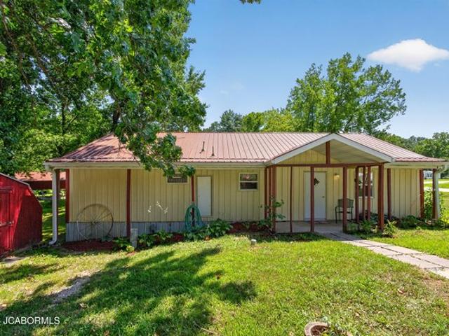 6903 Meadowbrook Dr, Jefferson City, MO 65109