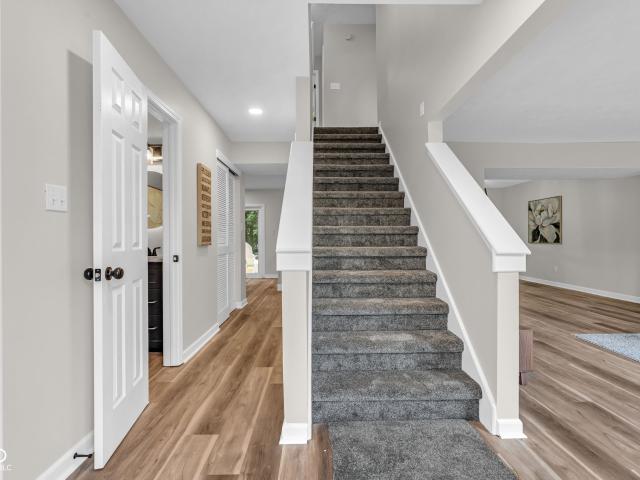 6903 Bretton Wood Drive