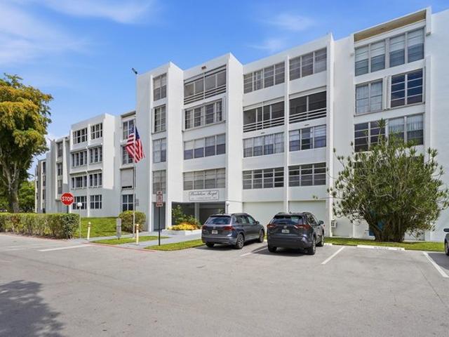 6903 Cypress Rd Apt B24, Plantation, FL 33317