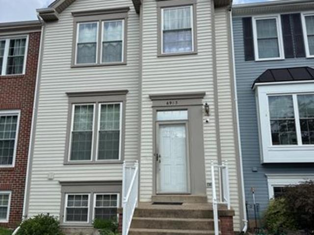 6903 Compton Valley Ct, Centreville, VA 20121