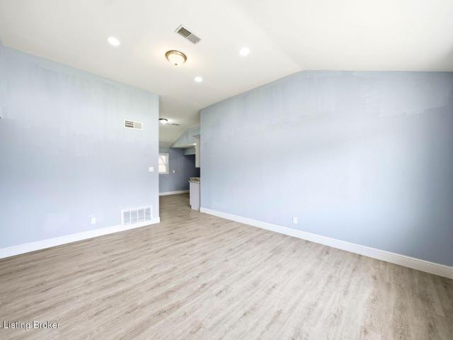6903 Dunkirk Ln