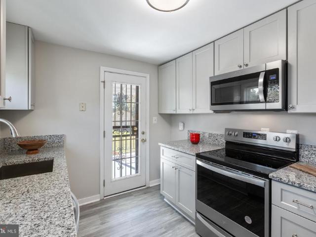 6903 Friendship Road