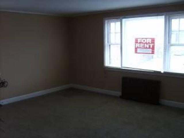 $690 / 1br Nice remodeled includes utilities Easton