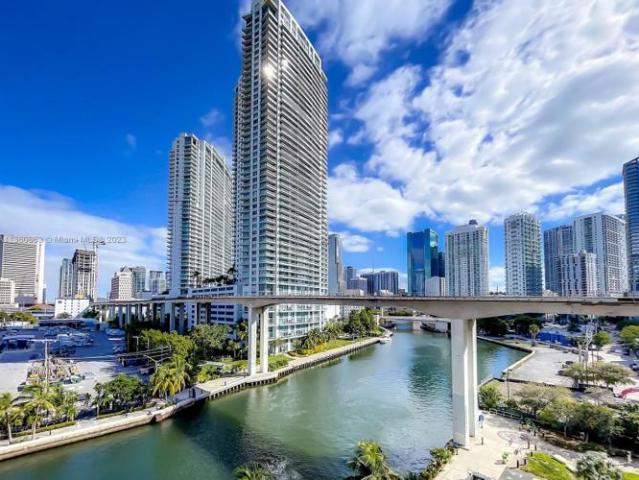 690 1st Ct SW #1232, Miami, FL 33130