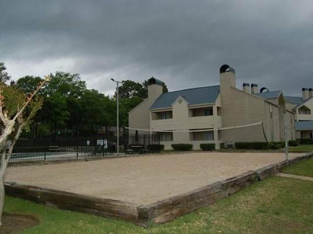 $690 / 2br 890ft² Great Savings At Stone Creek Apartments!
