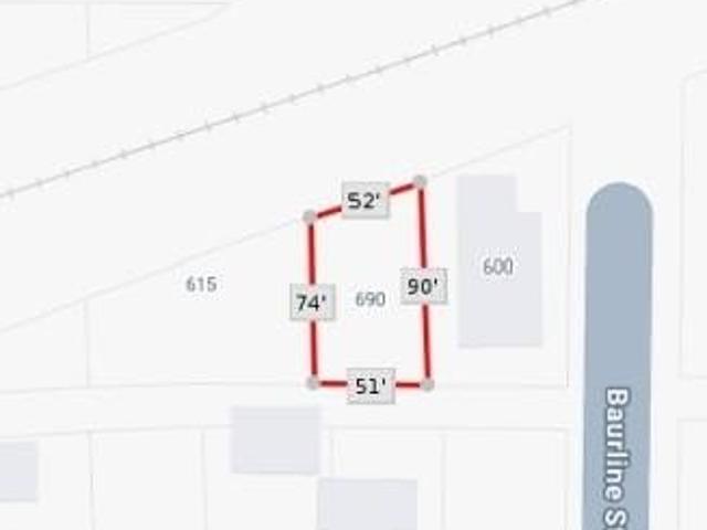 690 Baurline St, Fort Worth, TX 76111