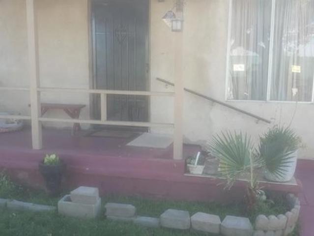 690 E 30th St, National City, CA 91950
