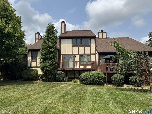690 Forest Rd Unit 552, West Haven, CT 06516