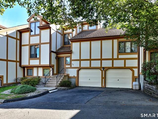 690 Forest Rd Unit 702, West Haven, CT 06516