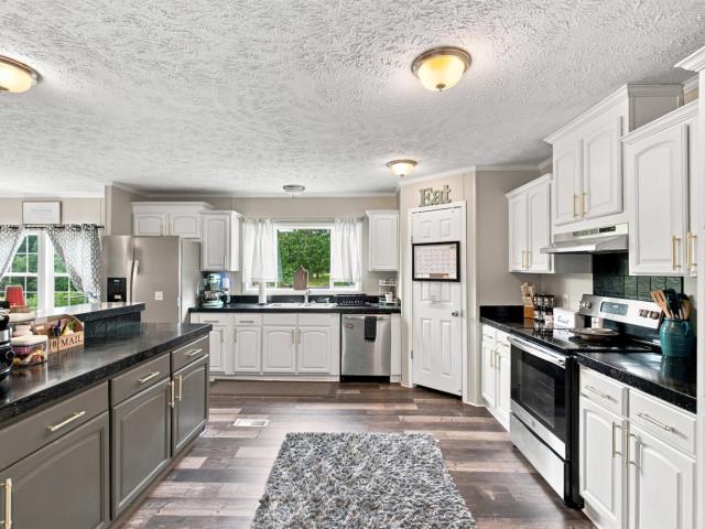 690 Hughes Road