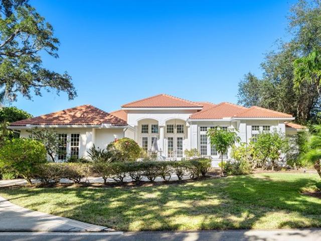 690 Marbrisa River Ln, Indian River Shores, FL 32963