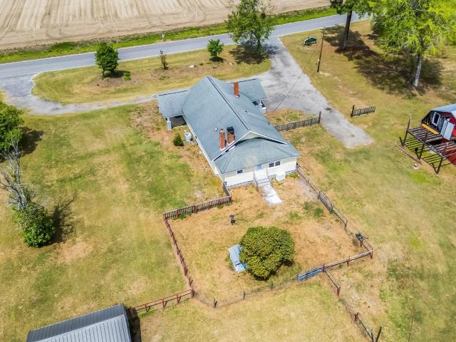 690 McNabb Short Cut Rd