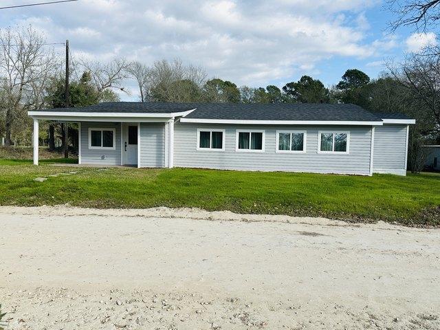 690 N Barbee St, Lovelady, TX 75851