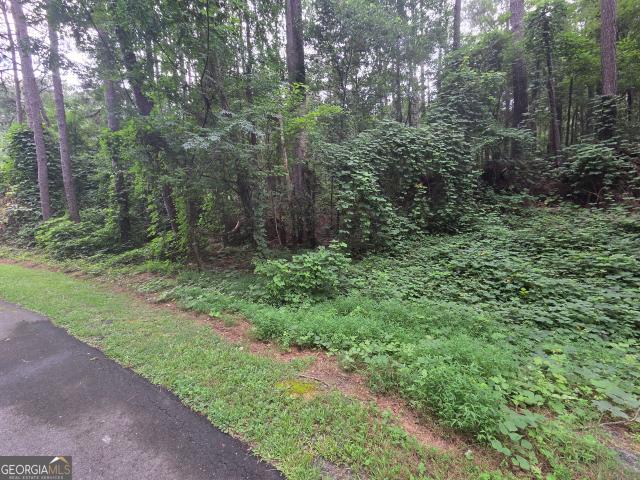690 Northlake Circle