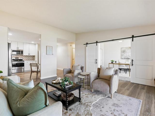 690 S Alton Way # 10D