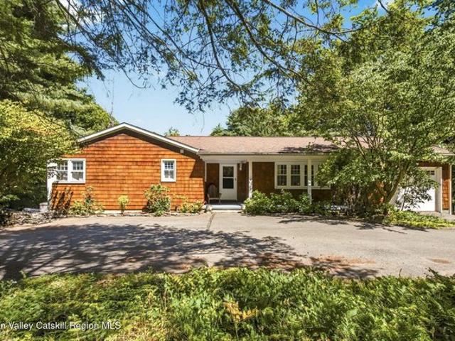 690 Samsonville Rd, Kerhonkson, NY 12446