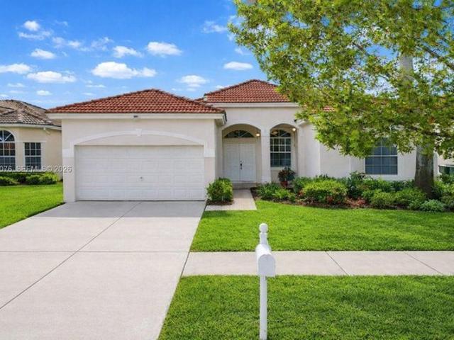 690 SE 30th Dr, Homestead, FL 33033