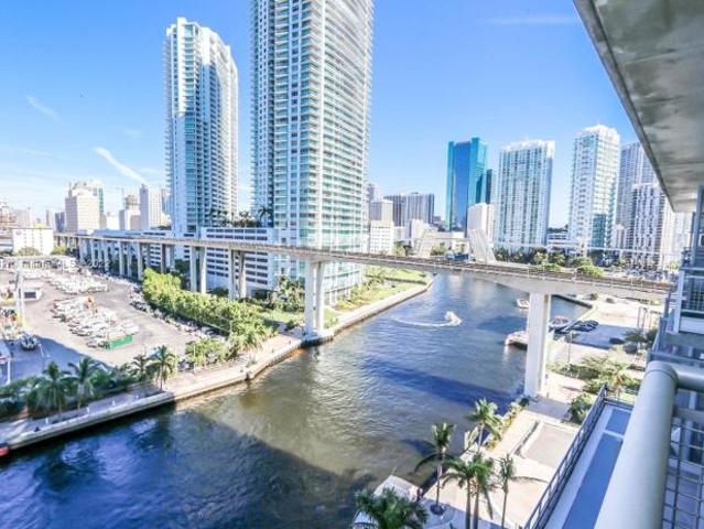 690 SW 1st Ct #1015 Miami, FL 33130