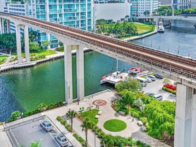 690 SW 1st Ct #1218, Miami, FL 33130