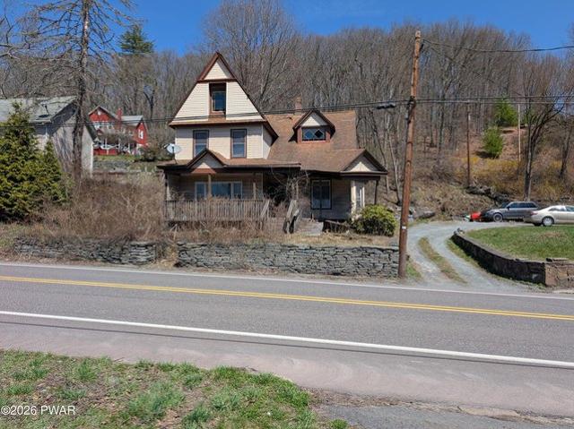 690 Texas Palmyra Hwy, Hawley, PA 18428