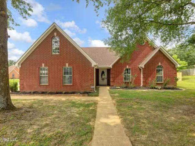 6914 MARGARET WAY CV, WALLS, MS 38680 Single Family Residence.