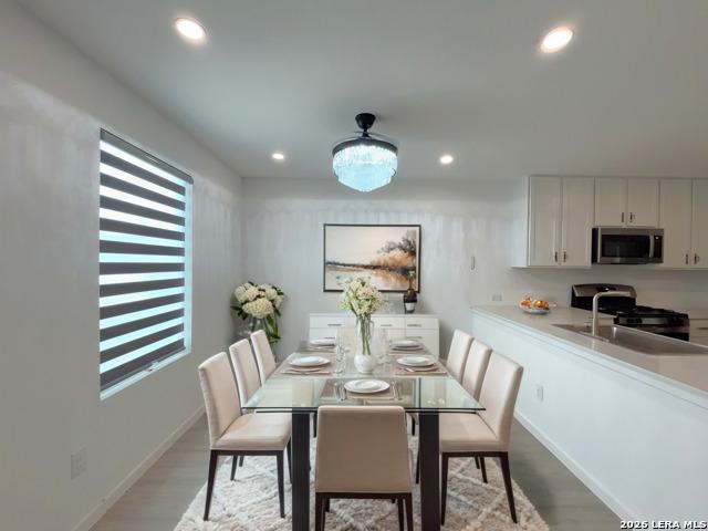 6914 Dorato Ridge