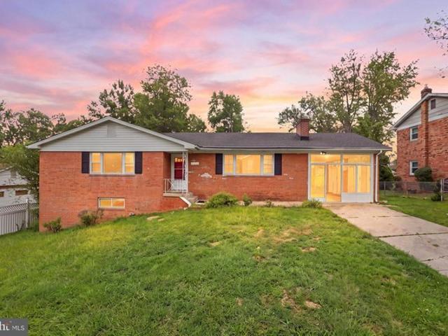 6915 Briarcliff Dr, Clinton, MD 20735