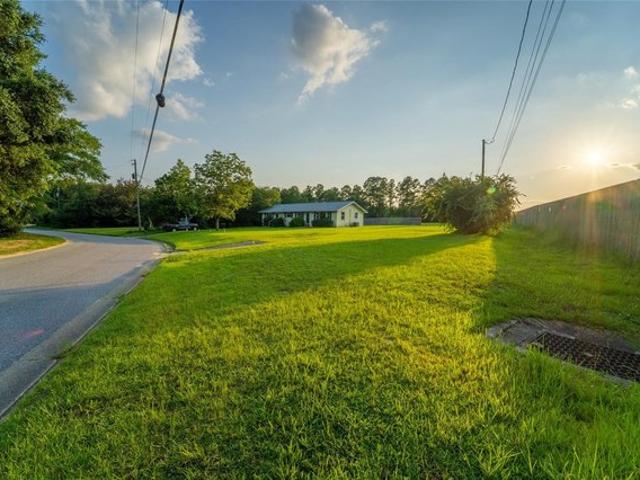 6915 Klondike Rd, Pensacola, FL 32526