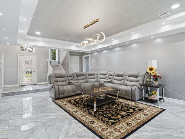 6915 Pebble Beach Drive