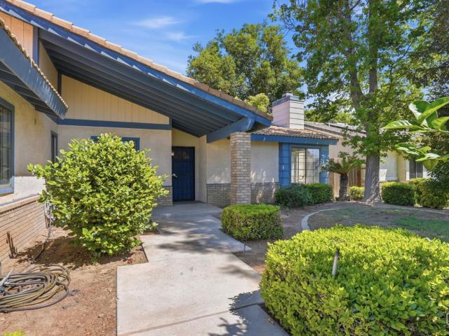 6916 Bandolero Way