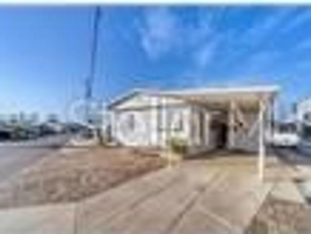 6916 E Bayou Ln, Bradenton, FL 34207