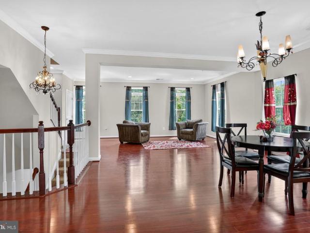 6916 Kona Drive