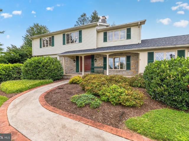 6916 Summerswood Drive