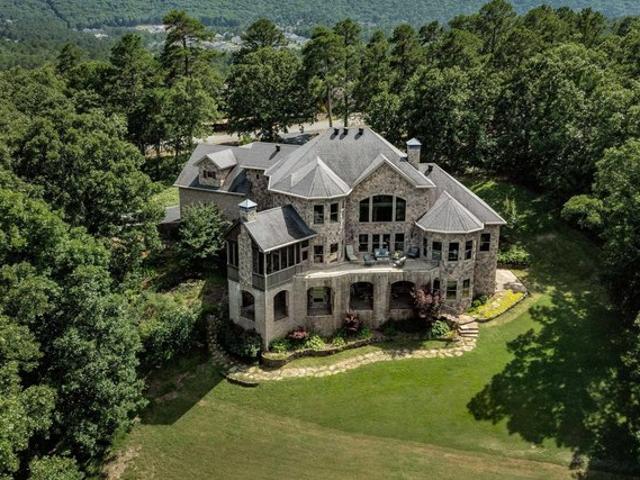 6916 Westridge Rd, Little Rock, AR 72223