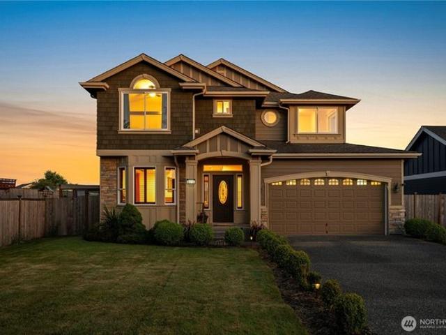 6916 37th Pl NE, Marysville, WA 98270