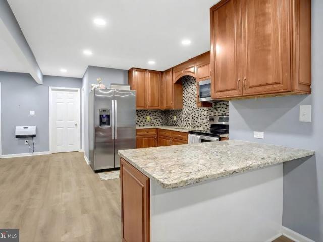 6917 Noah Drive