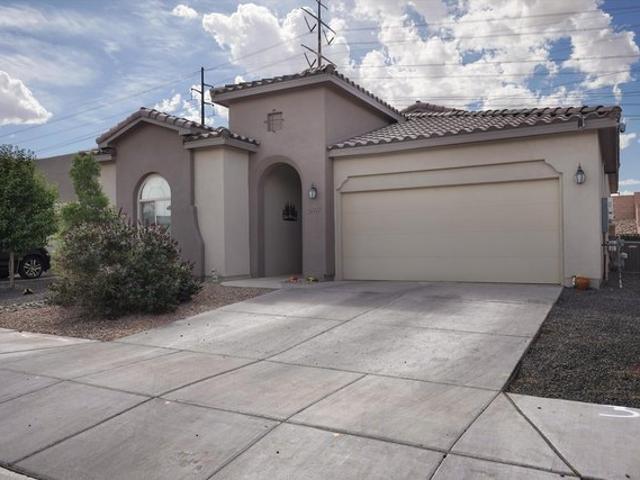 6917 Cleary Loop NE, Rio Rancho, NM 87144