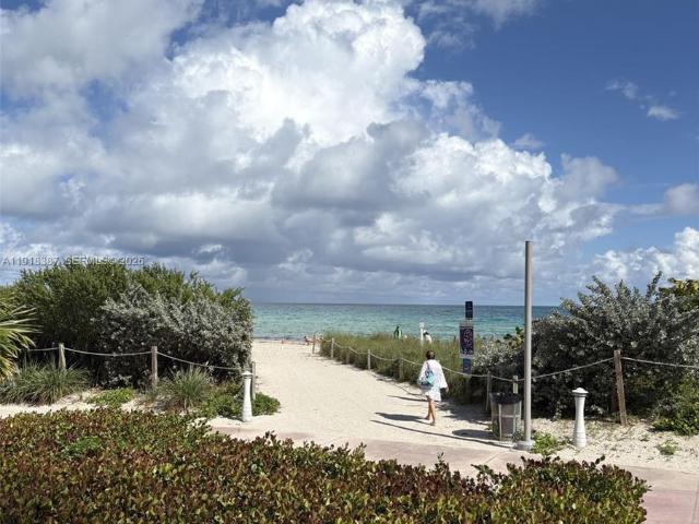 6917 Collins Ave, Unit PH20, Miami Beach, FL 33141 | MLS #A11918