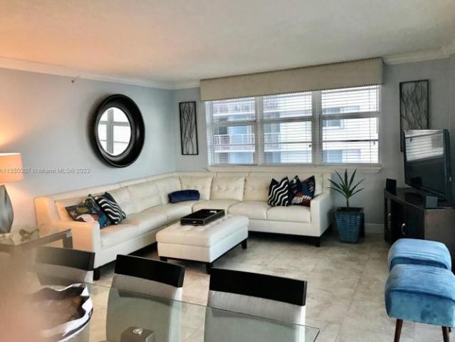 6917 Collins Ave #1002, Miami Beach, FL 33141