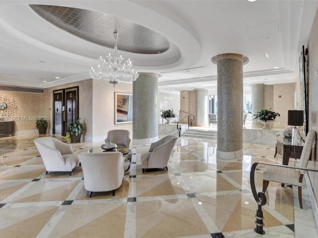 6917 Collins Ave # 915, Miami Beach FL 33141 #915 Miami Beach