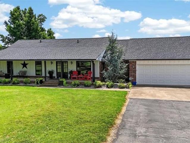 6917 White Oak Mountain Rd, Greenwood, AR 72936