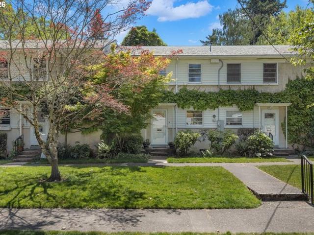 6918 NE Hancock St, Portland, OR 97213