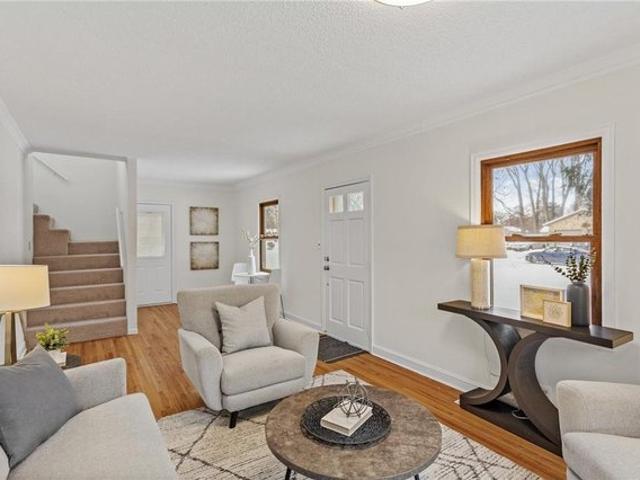 6918 Dallas Rd, Brooklyn Center, MN 55430