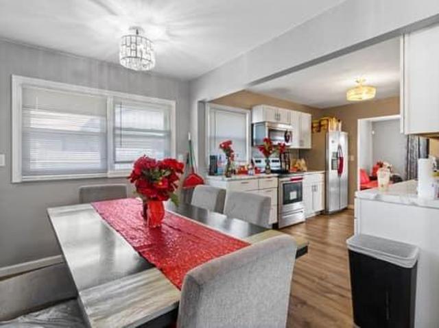 6918 W Grantosa Dr, Milwaukee, WI 53218 | MLS #1950