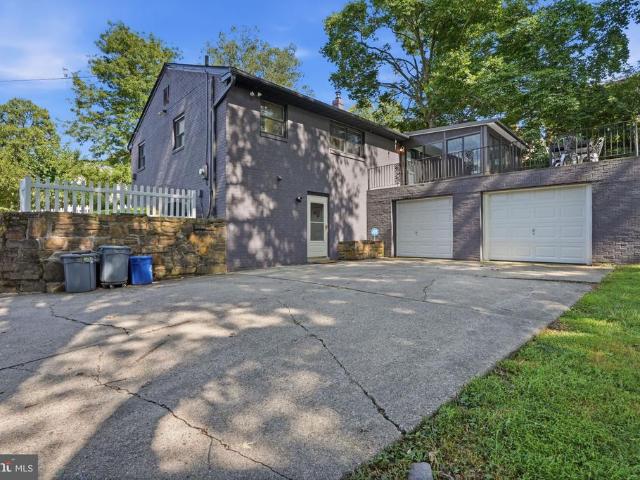 6910 Cliff Road