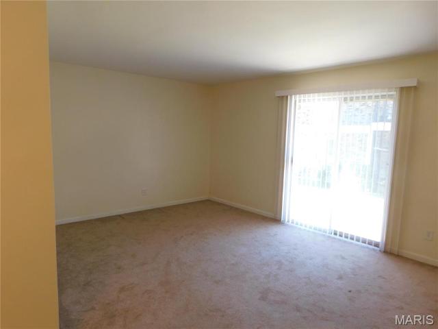 6910 Colonial Woods Dr, Unit 97, St. Louis, MO 63129 | Compass