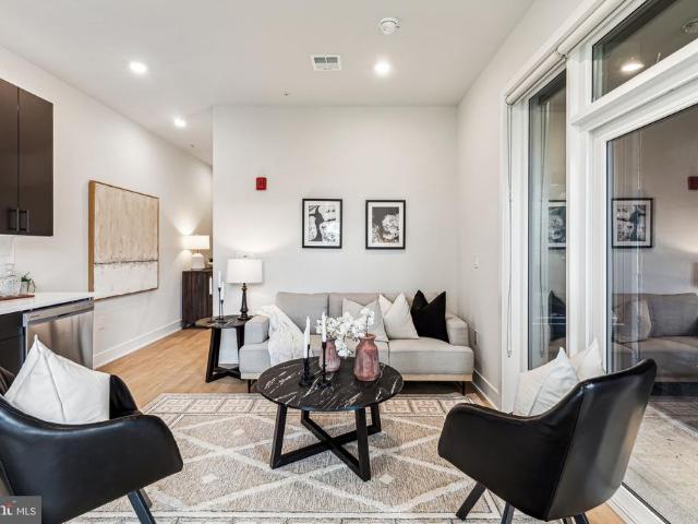 6910 Ridge Avenue # 210