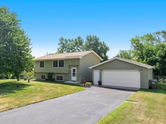 6910 st Ave NW, Ramsey, MN 55303