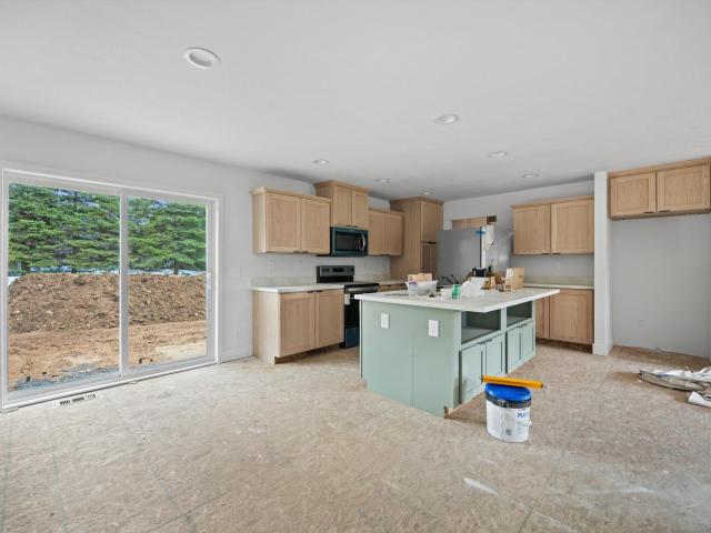 6910 Shady Lane Rd